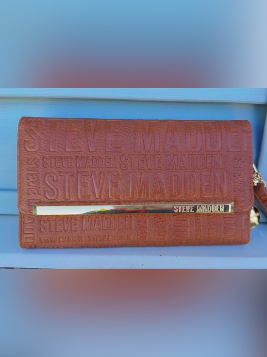 Steve Madden | Bags | Steve Madden Brown Wristlet Wallet Card Holder ...